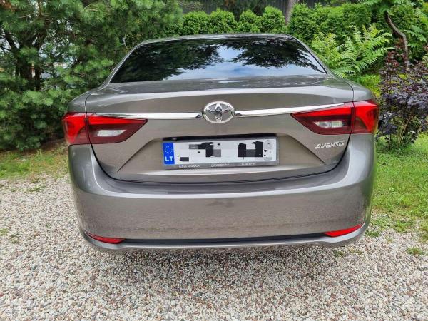 Серый Тойота Авенсис 2017 в Алитус, объемом двигателя 1.80 л и пробегом 109 тыс. км за 7500 €, фото 5 на AUTOMOTO.COM.LV