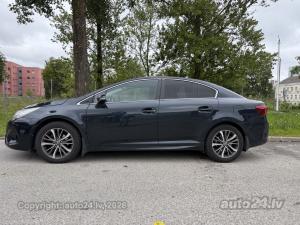 Серый Тойота Авенсис 2017 в Таллин, объемом двигателя 1.80 л и пробегом 65 тыс. км за 14300 €, фото 4 на AUTOMOTO.COM.LV