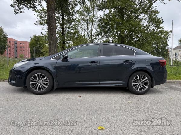 Grey Toyota Avensis 2017 in Tallinn, with an engine capacity of 1.80 L and mileage of 65 thousand km for 14300 €, photo 5 on AUTOMOTO.COM.LV
