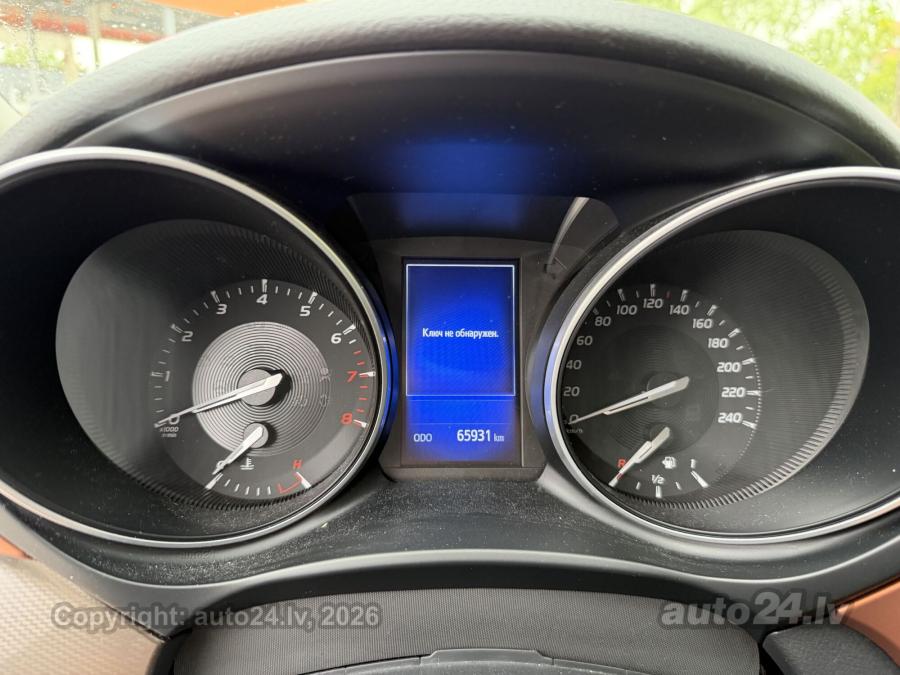 Серый Тойота Авенсис 2017 в Таллин, объемом двигателя 1.80 л и пробегом 65 тыс. км за 14300 €, фото 18 на AUTOMOTO.COM.LV