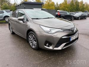 Серый Тойота Авенсис 2017 в Рига, объемом двигателя 1.80 л и пробегом 83 тыс. км за 12590 €, фото 3 на AUTOMOTO.COM.LV