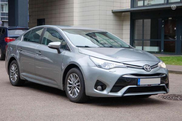 Pelēks Toyota Avensis 2018 Viļņa, ar dzinēja tilpumu 1.80 L un nobraukumu 139 tūkst. km par 13500 €, foto 7 vietnē AUTOMOTO.COM.LV