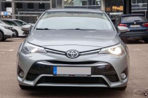Grey Toyota Avensis 2018 in Vilnius, with an engine capacity of 1.80 L and mileage of 139 thousand km for 13500 €, photo 8 on AUTOMOTO.COM.LV