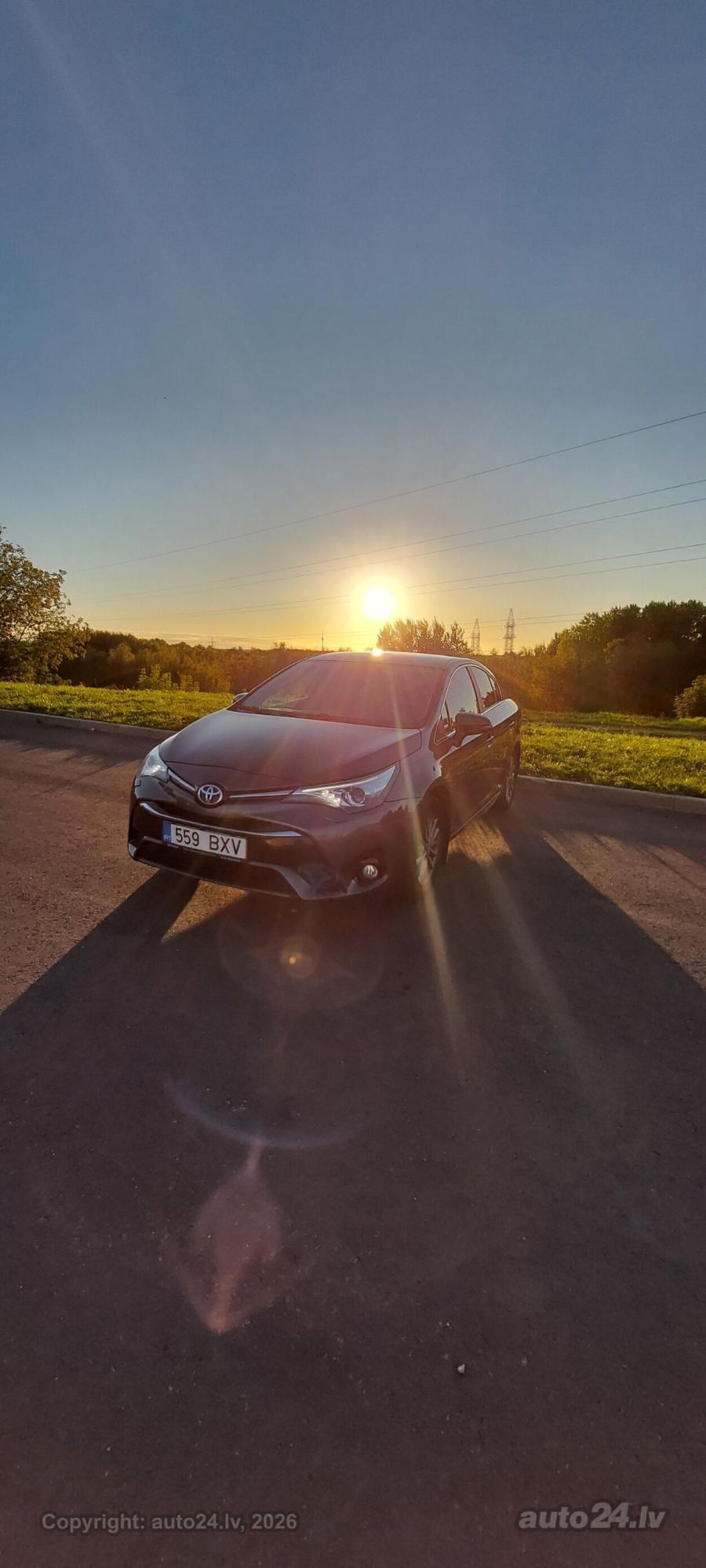 Grey Toyota Avensis 2018 in Maardu, with an engine capacity of 1.80 L and mileage of 90 thousand km for 13500 €, photo 1 on AUTOMOTO.COM.LV