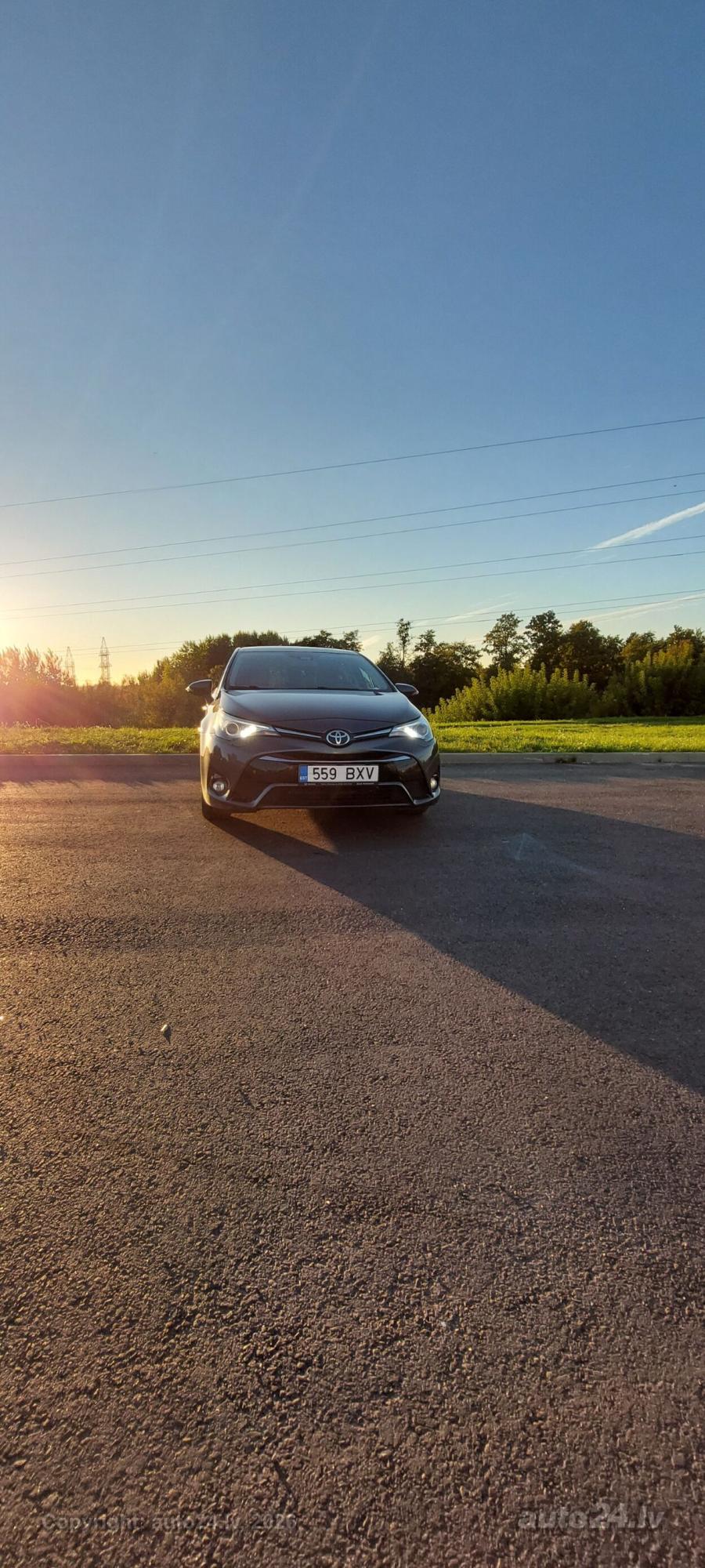 Grey Toyota Avensis 2018 in Maardu, with an engine capacity of 1.80 L and mileage of 90 thousand km for 13500 €, photo 2 on AUTOMOTO.COM.LV