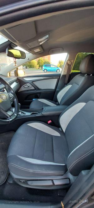 Grey Toyota Avensis 2018 in Maardu, with an engine capacity of 1.80 L and mileage of 90 thousand km for 13500 €, photo 3 on AUTOMOTO.COM.LV