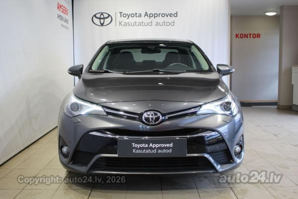 Pelēks Toyota Avensis 2018 Tallina, ar dzinēja tilpumu 2.00 L un nobraukumu 153 tūkst. km par 12990 €, foto 5 vietnē AUTOMOTO.COM.LV
