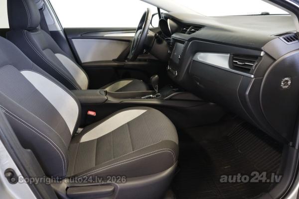 Серый Тойота Авенсис 2018 в Таллин, объемом двигателя 1.80 л и пробегом 99 тыс. км за 14900 €, фото 6 на AUTOMOTO.COM.LV