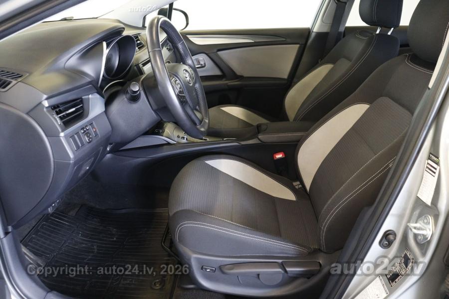 Серый Тойота Авенсис 2018 в Таллин, объемом двигателя 1.80 л и пробегом 99 тыс. км за 14900 €, фото 12 на AUTOMOTO.COM.LV