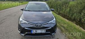 Grey Toyota Avensis 2018 in Riga, with an engine capacity of 1.80 L and mileage of 153 thousand km for 10400 €, photo  on AUTOMOTO.COM.LV