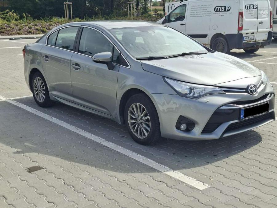 Серый Тойота Авенсис 2018 в Вильнюс, объемом двигателя 1.80 л и пробегом 149 тыс. км за 12400 €, фото 3 на AUTOMOTO.COM.LV