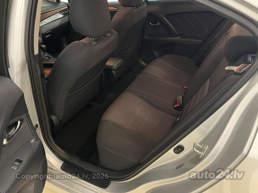 Серый Тойота Авенсис 2018 в Раквере, объемом двигателя 1.80 л и пробегом 110 тыс. км за 13990 €, фото 11 на AUTOMOTO.COM.LV