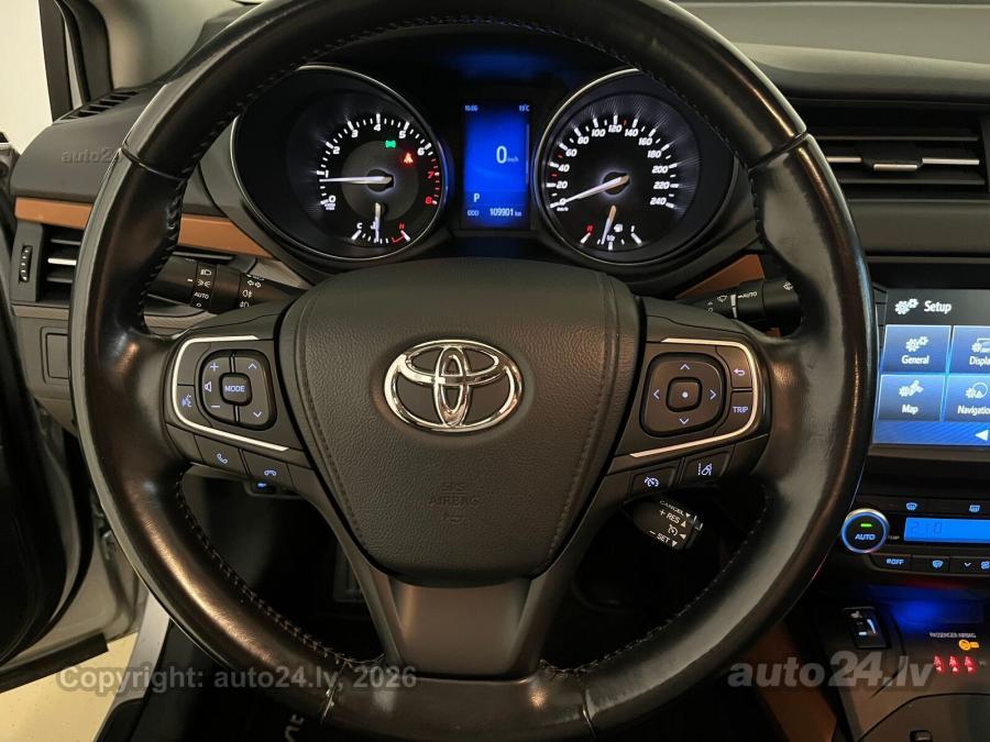 Серый Тойота Авенсис 2018 в Раквере, объемом двигателя 1.80 л и пробегом 110 тыс. км за 13990 €, фото 12 на AUTOMOTO.COM.LV