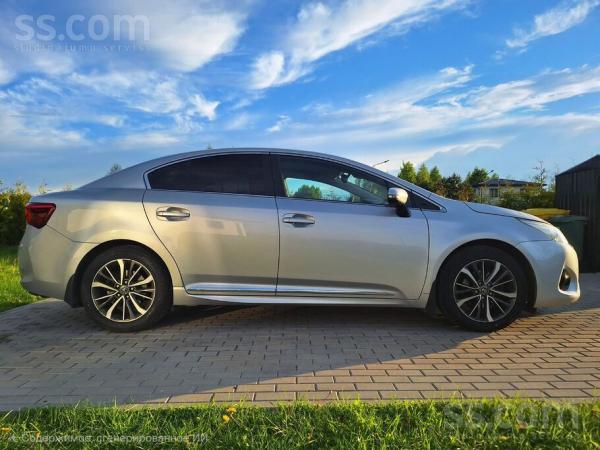 Pelēks Toyota Avensis 2018 Rīga, ar dzinēja tilpumu 1.80 L un nobraukumu 115 tūkst. km par 12800 €, foto 6 vietnē AUTOMOTO.COM.LV