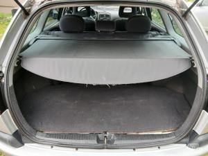 Pelēks Toyota Avensis 2001 Viļņa, ar dzinēja tilpumu 1.80 L un nobraukumu 266 tūkst. km par 750 €, foto 14 vietnē AUTOMOTO.COM.LV