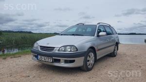 Серый Тойота Авенсис 2001 в Алуксне, объемом двигателя 2.00 л и пробегом 0 тыс. км за 2100 €, фото  на AUTOMOTO.COM.LV