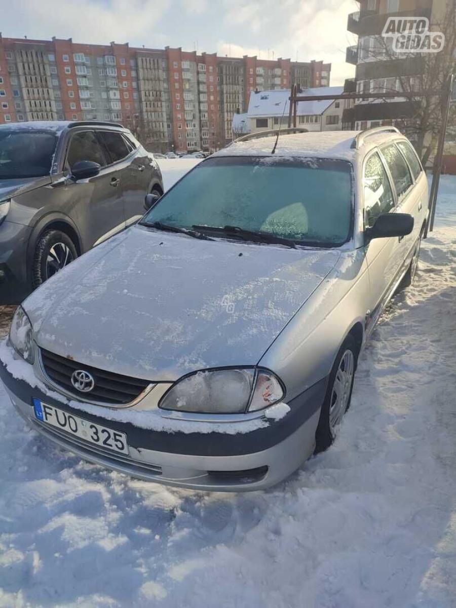 Серый Тойота Авенсис 2002 в Клайпеда, объемом двигателя 2.00 л и пробегом 342 тыс. км за 360 €, фото 14 на AUTOMOTO.COM.LV