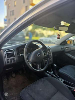 Серый Тойота Авенсис 2002 в Вильнюс, объемом двигателя 1.60 л и пробегом 256 тыс. км за 1100 €, фото 11 на AUTOMOTO.COM.LV