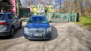 Grey Toyota Avensis 2003 in Riga, with an engine capacity of 1.60 L and mileage of 149 thousand km for 1959 €, photo 3 on AUTOMOTO.COM.LV