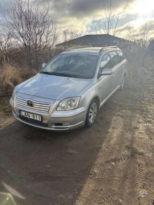 Grey Toyota Avensis 2003 in Vilnius, with an engine capacity of 2.00 L and mileage of 400 thousand km for 550 €, photo  on AUTOMOTO.COM.LV