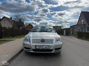 Серый Тойота Авенсис 2003 в Зарасай, объемом двигателя 2.00 л и пробегом 300 тыс. км за 1200 €, фото  на AUTOMOTO.COM.LV