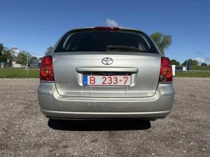Серый Тойота Авенсис 2003 в Даугавпилс, объемом двигателя 1.80 л и пробегом 354 тыс. км за 2150 €, фото 5 на AUTOMOTO.COM.LV