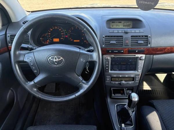 Серый Тойота Авенсис 2003 в Даугавпилс, объемом двигателя 1.80 л и пробегом 354 тыс. км за 2150 €, фото 10 на AUTOMOTO.COM.LV