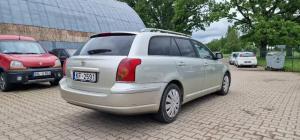 Pelēks Toyota Avensis 2003 Valmiera, ar dzinēja tilpumu 2.00 L un nobraukumu 368 tūkst. km par 1100 €, foto 4 vietnē AUTOMOTO.COM.LV
