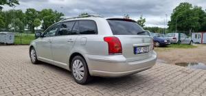 Pelēks Toyota Avensis 2003 Valmiera, ar dzinēja tilpumu 2.00 L un nobraukumu 368 tūkst. km par 1100 €, foto 5 vietnē AUTOMOTO.COM.LV
