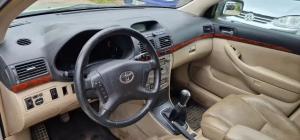 Pelēks Toyota Avensis 2003 Valmiera, ar dzinēja tilpumu 2.00 L un nobraukumu 368 tūkst. km par 1100 €, foto 9 vietnē AUTOMOTO.COM.LV