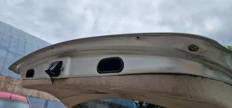 Pelēks Toyota Avensis 2003 Valmiera, ar dzinēja tilpumu 2.00 L un nobraukumu 368 tūkst. km par 1100 €, foto 13 vietnē AUTOMOTO.COM.LV