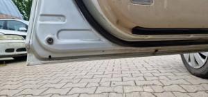 Pelēks Toyota Avensis 2003 Valmiera, ar dzinēja tilpumu 2.00 L un nobraukumu 368 tūkst. km par 1100 €, foto 14 vietnē AUTOMOTO.COM.LV