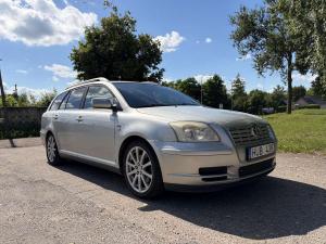 Серый Тойота Авенсис 2003 в Укмерге, объемом двигателя 2.00 л и пробегом 356 тыс. км за 1200 €, фото 3 на AUTOMOTO.COM.LV