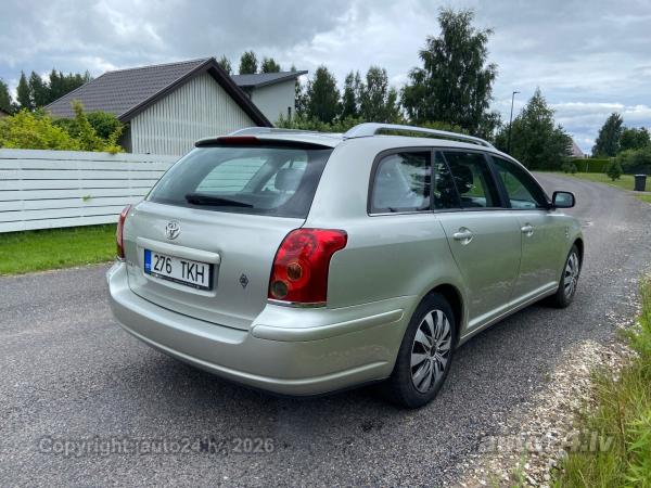 Серый Тойота Авенсис 2003 в Тарту, объемом двигателя 2.00 л и пробегом 207 тыс. км за 2990 €, фото 4 на AUTOMOTO.COM.LV