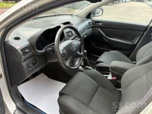 Grey Toyota Avensis 2003 in Riga, with an engine capacity of 1.80 L and mileage of 0 thousand km for 2750 €, photo 12 on AUTOMOTO.COM.LV