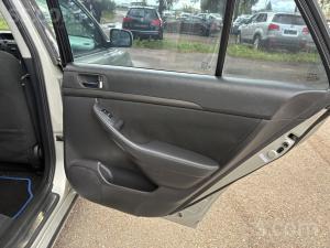 Grey Toyota Avensis 2003 in Riga, with an engine capacity of 1.80 L and mileage of 0 thousand km for 2750 €, photo 30 on AUTOMOTO.COM.LV
