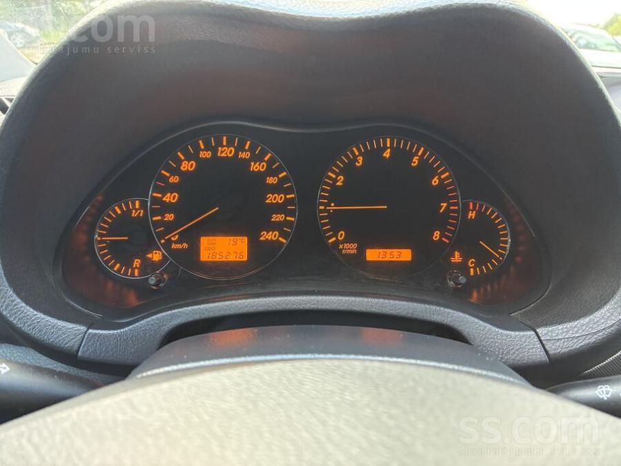 Grey Toyota Avensis 2003 in Riga, with an engine capacity of 1.80 L and mileage of 0 thousand km for 2750 €, photo 32 on AUTOMOTO.COM.LV