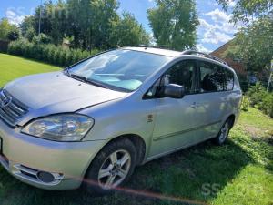 Pelēks Toyota Avensis 2003 Saldus, ar dzinēja tilpumu 1.90 L un nobraukumu 0 tūkst. km par 1190 €, foto  vietnē AUTOMOTO.COM.LV