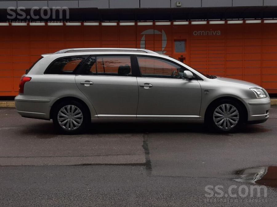 Grey Toyota Avensis 2004 in Riga, with an engine capacity of 2.00 L and mileage of 0 thousand km for 4100 €, photo 4 on AUTOMOTO.COM.LV