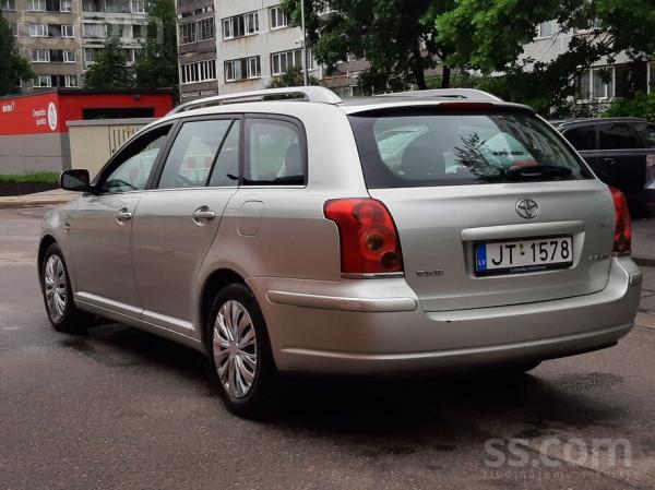 Grey Toyota Avensis 2004 in Riga, with an engine capacity of 2.00 L and mileage of 0 thousand km for 4100 €, photo 6 on AUTOMOTO.COM.LV