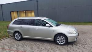 Pelēks Toyota Avensis 2004 Tallina, ar dzinēja tilpumu 2.00 L un nobraukumu 0 tūkst. km par 1390 €, foto 2 vietnē AUTOMOTO.COM.LV