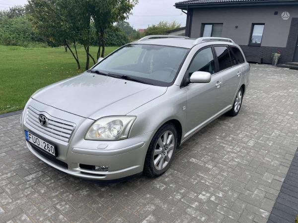 Pelēks Toyota Avensis 2004 Klaipėda, ar dzinēja tilpumu 2.00 L un nobraukumu 335 tūkst. km par 2200 €, foto 2 vietnē AUTOMOTO.COM.LV