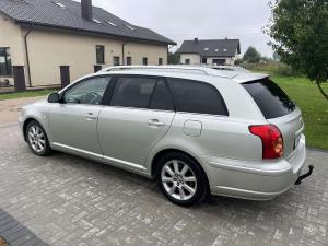 Pelēks Toyota Avensis 2004 Klaipėda, ar dzinēja tilpumu 2.00 L un nobraukumu 335 tūkst. km par 2200 €, foto 4 vietnē AUTOMOTO.COM.LV