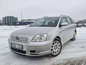 Grey Toyota Avensis 2004 in Vilnius, with an engine capacity of 2.00 L and mileage of 332 thousand km for 1250 €, photo 2 on AUTOMOTO.COM.LV