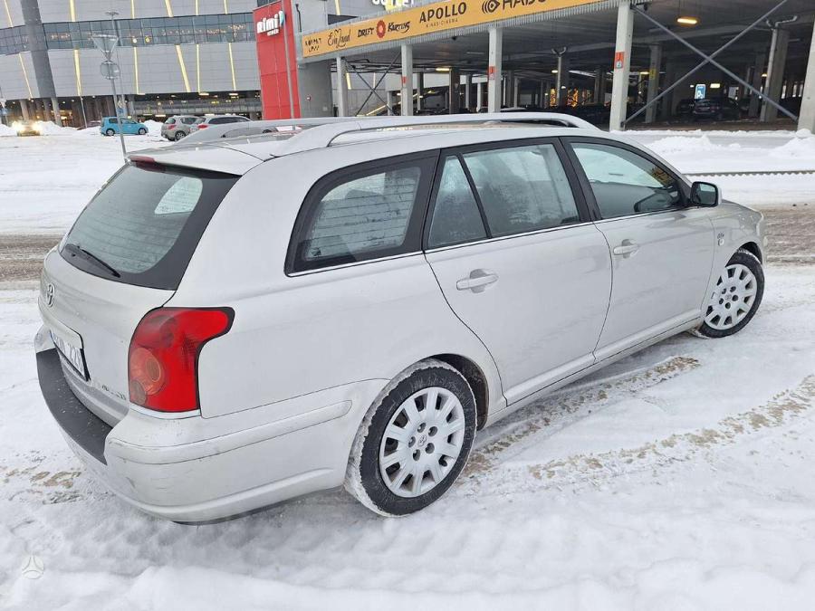 Grey Toyota Avensis 2004 in Vilnius, with an engine capacity of 2.00 L and mileage of 332 thousand km for 1250 €, photo 6 on AUTOMOTO.COM.LV