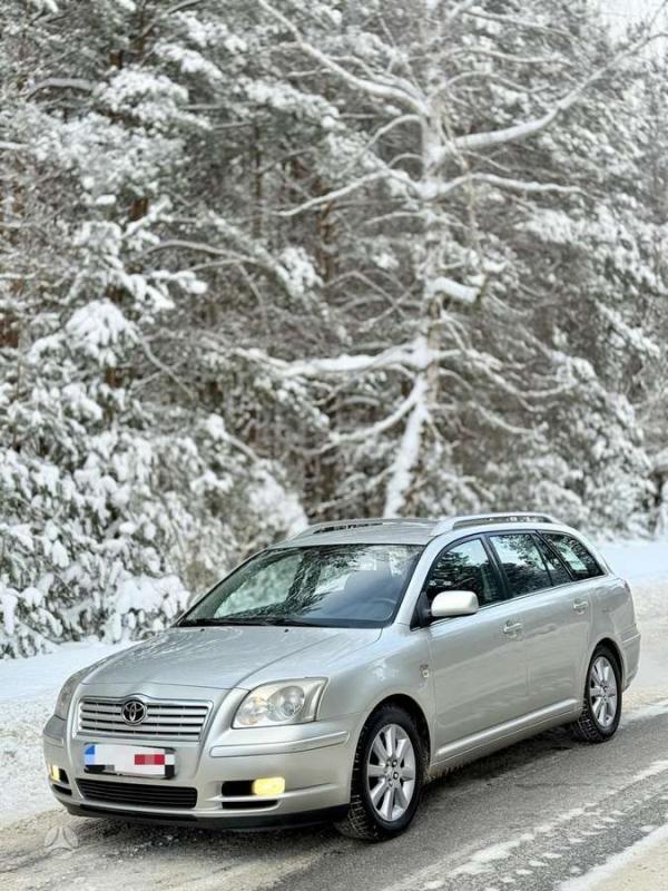 Grey Toyota Avensis 2004 in Vilnius, with an engine capacity of 2.00 L and mileage of 339 thousand km for 900 €, photo 5 on AUTOMOTO.COM.LV