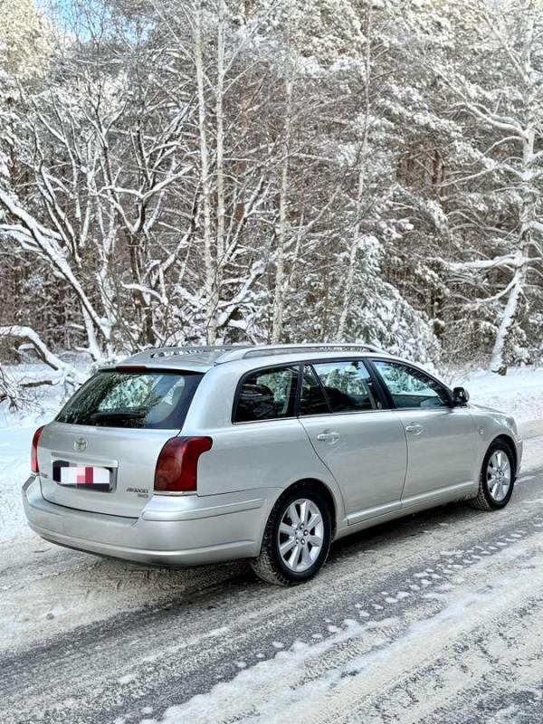 Grey Toyota Avensis 2004 in Vilnius, with an engine capacity of 2.00 L and mileage of 339 thousand km for 900 €, photo 9 on AUTOMOTO.COM.LV