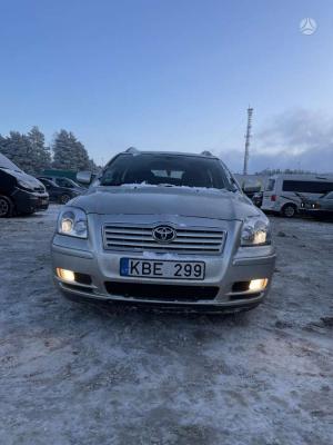 Pelēks Toyota Avensis 2004 Utena, ar dzinēja tilpumu 2.00 L un nobraukumu 400 tūkst. km par 900 €, foto 2 vietnē AUTOMOTO.COM.LV