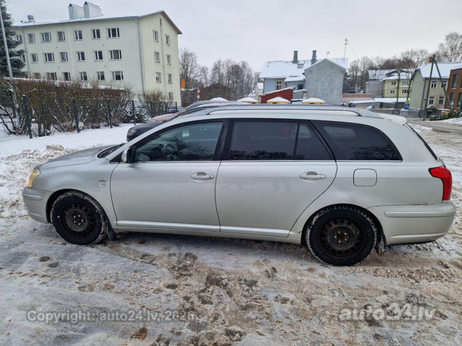 Grey Toyota Avensis 2004 in Tallinn, with an engine capacity of 2.00 L and mileage of 0 thousand km for 990 €, photo 3 on AUTOMOTO.COM.LV