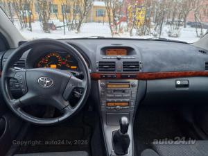 Grey Toyota Avensis 2004 in Tallinn, with an engine capacity of 2.00 L and mileage of 0 thousand km for 990 €, photo 11 on AUTOMOTO.COM.LV